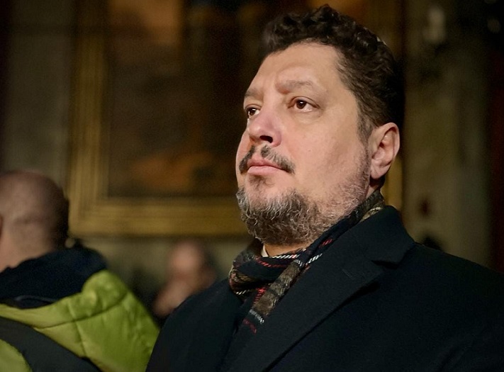 La mulți ani dragilor cu numele Sfântului Apostol Andrei! - Claudiu Târziu